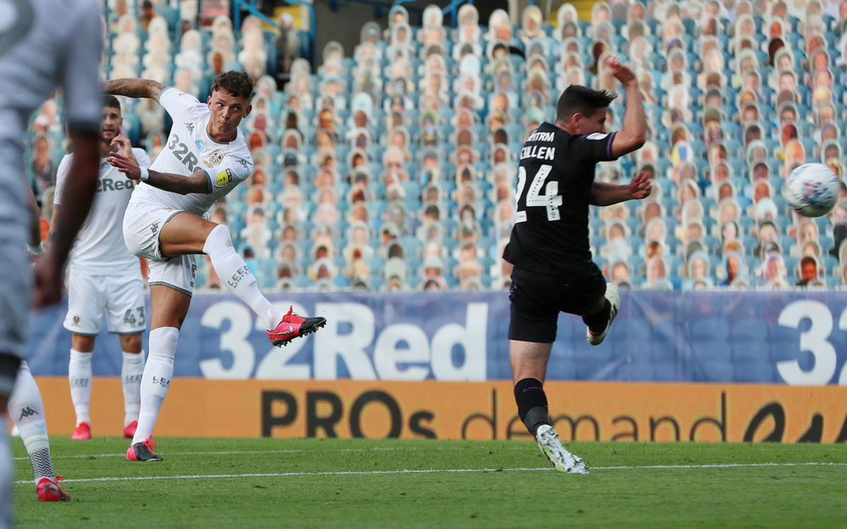Leeds United: Whites fans drool over Ben White display | thisisfutbol.com