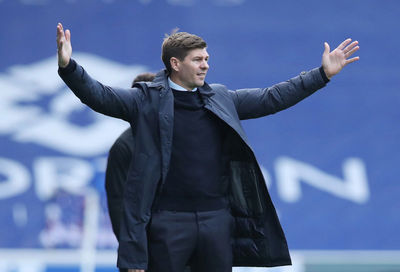 Rangers: Duncan Castles discusses Rangers boss | thisisfutbol.com