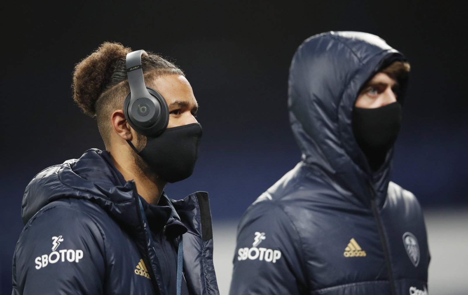 Leeds United: Phil Hay provides update on the future of Tyler Roberts ...