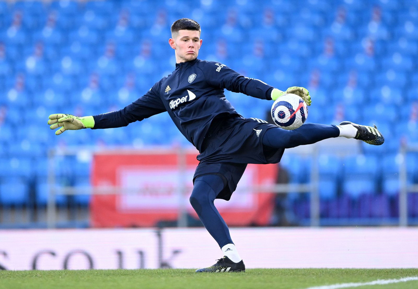 Joe Wainman names his price for Leeds goalkeeper Illan Meslier