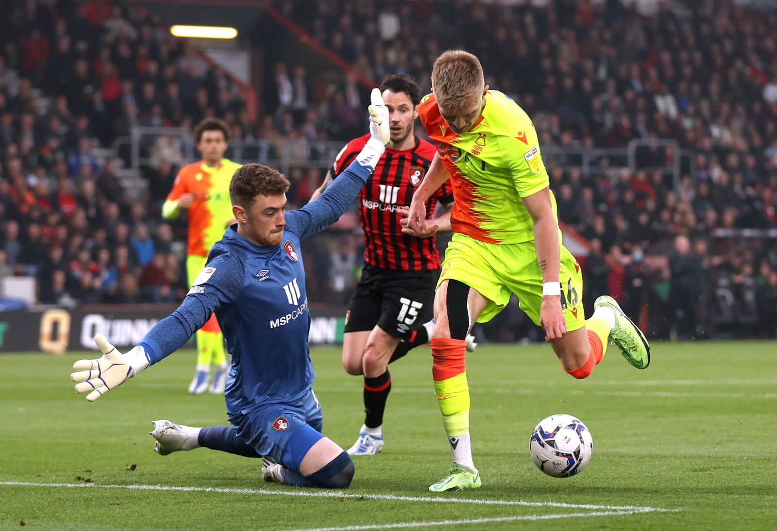 Nottingham Forest: Gary Birtles urges Cooper to give Sam Surridge a run