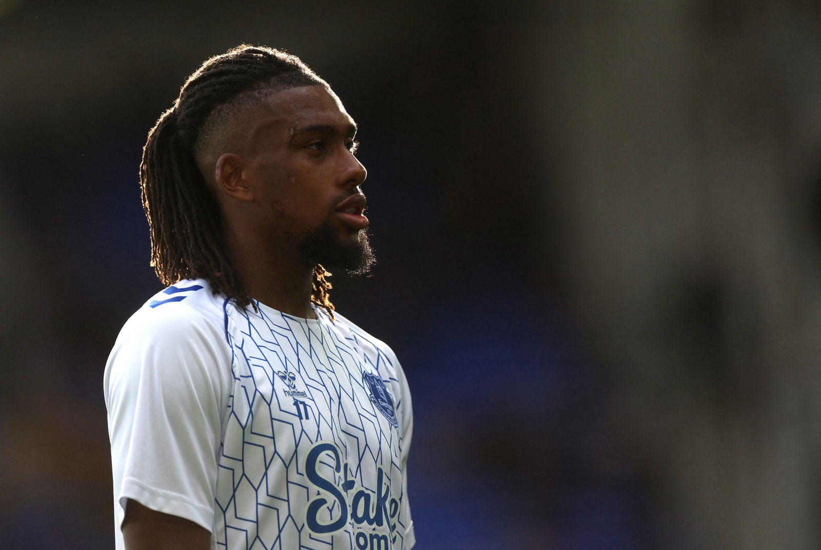 Sky Sports man drops triple Everton contract update live on air